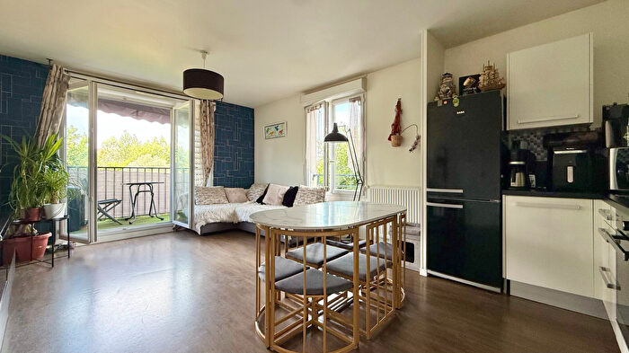 Appartement à vendre - Corbeil-Essonnes, Nacelle, Papeterie - 3 pièces - 2 chambres