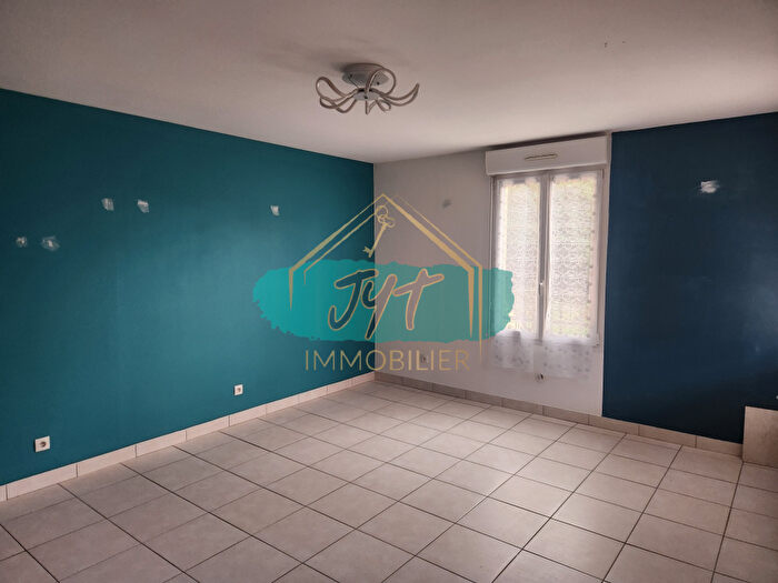 Appartement à louer - Écouen - 2 pièces - 1 chambre