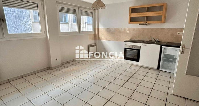 Appartement 2 pièces à Saint-Étienne, à louer
