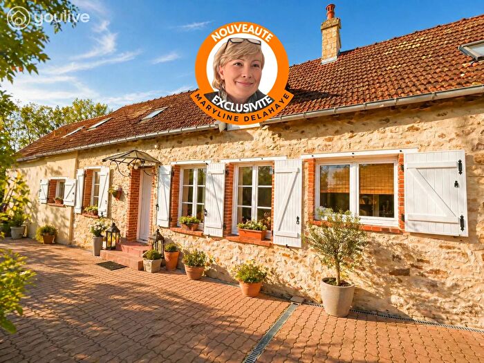 Maison à vendre - Briollay - 8 pièces - 5 chambres