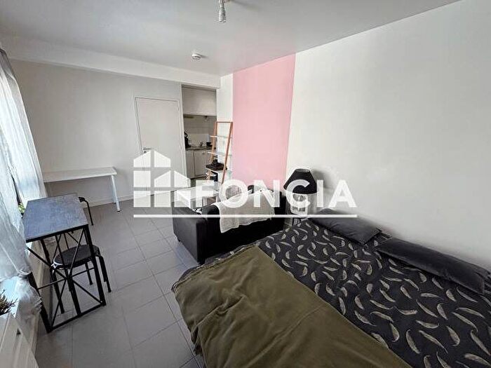 Appartement à louer - Laon Zola-Neufchâtel-Orgeval, Reims - 1 pièce