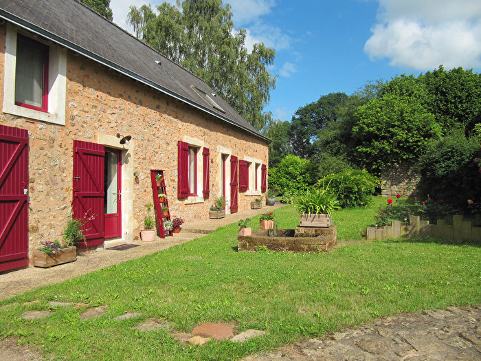 Maison à vendre - Chemiré-en-Charnie - 8 pièces - 5 chambres