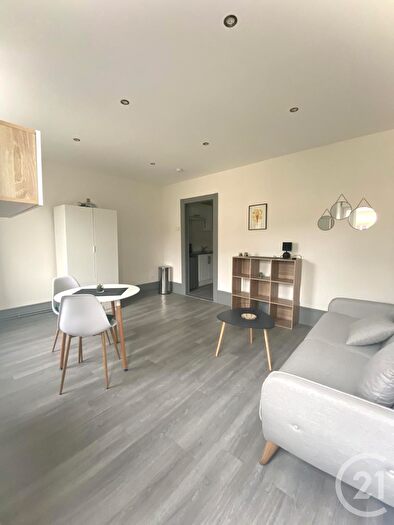 Appartement à louer - Sainte-Suzanne - 1 pièce