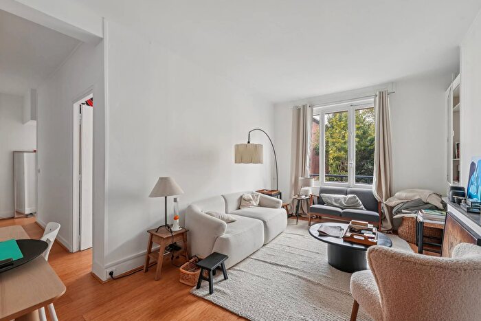 Appartement à vendre - Neuilly-sur-Seine, Saint-James, Madrid - 3 pièces - 2 chambres