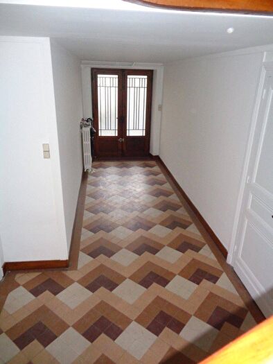 Maison à louer - Centre Ville, Périgueux - 7 pièces - 4 chambres