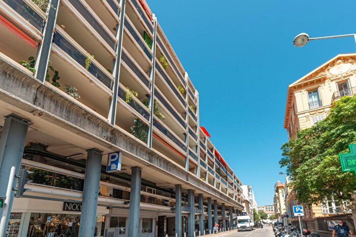 Appartement à vendre - Nice, Carré dor - 2 pièces - 1 chambre