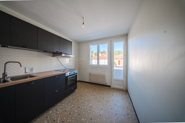 Appartement 2 pièces à Chamalières, Hauteurs de Chamalières, Les Savarounes, à vendre