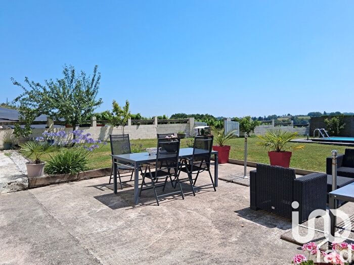 Maison à vendre - Sauveterre-de-Guyenne - 5 pièces - 3 chambres