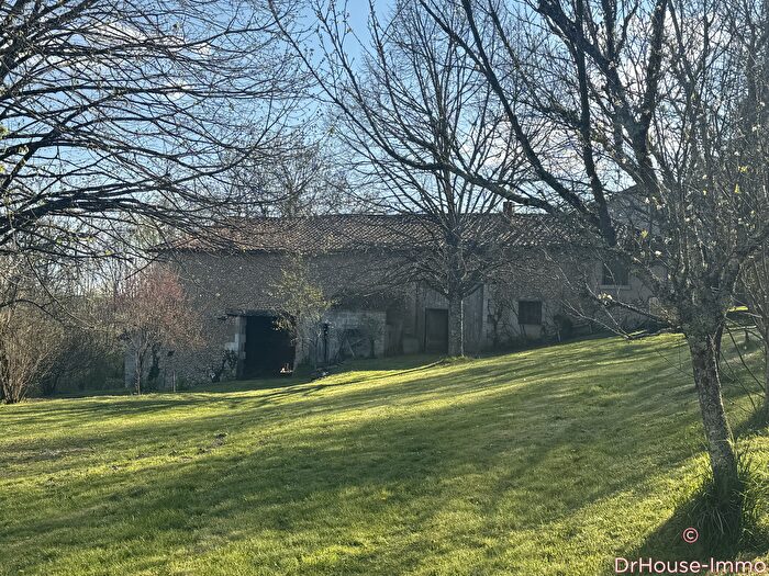 Maison 5 pièces à vendre - Saint-Aquilin