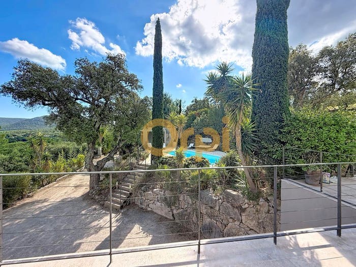 Maison 5 pièces à vendre - Le Plan-de-la-Tour