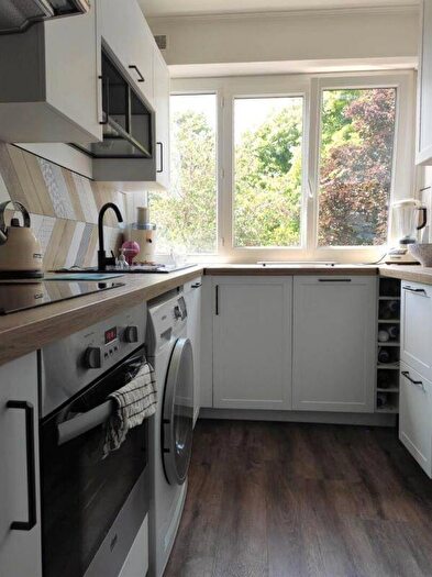 Appartement à louer - Le Moulin, Chennevières-sur-Marne - 2 pièces - 1 chambre