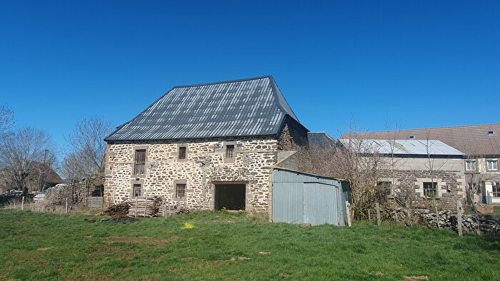 Maison à vendre - Cussac - 2 pièces - 1 chambre