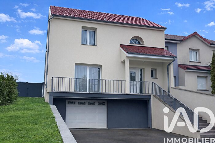 Maison à vendre - Corny-sur-Moselle - 5 pièces - 3 chambres