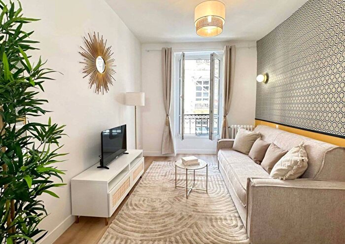 Appartement à louer - Provence Opéra, Paris ème - 1 pièce