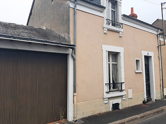 Maison à vendre - Châteauroux, Centre-ville, Les Marins - 5 pièces - 4 chambres