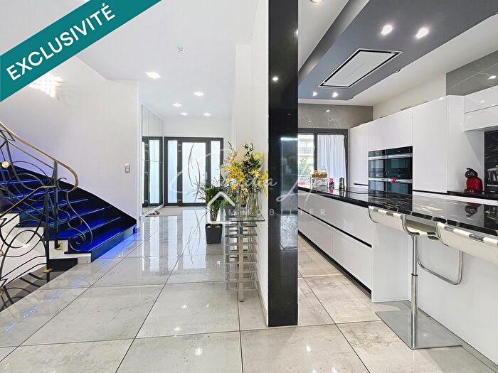 Maison à vendre - Argenteuil, Les Coteaux - 9 pièces - 6 chambres