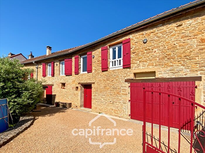 Maison 5 pièces à Saint-Vallerin, à vendre