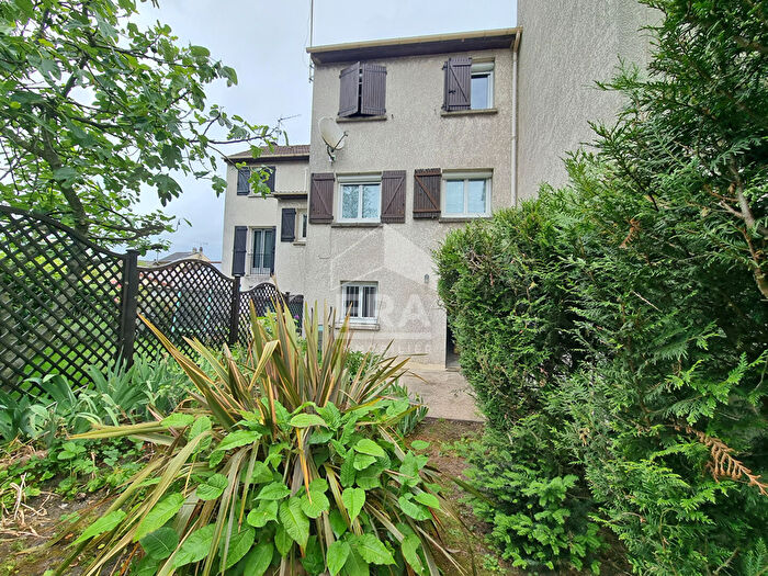 Maison à vendre - Neuilly-sur-Marne, Fauvettes Nord - 5 pièces - 3 chambres