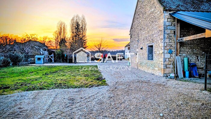 Maison à vendre - Merceuil - 6 pièces - 5 chambres