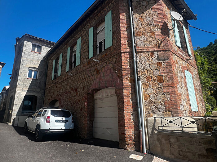 Maison 5 pièces à Saint-Jean-de-Valériscle, à vendre