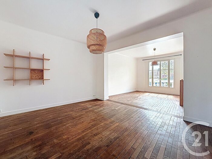 Chatou, Est : Appartement 4 pièces à vendre