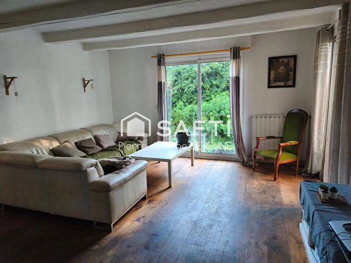 Maison 7 pièces à Questembert, à vendre