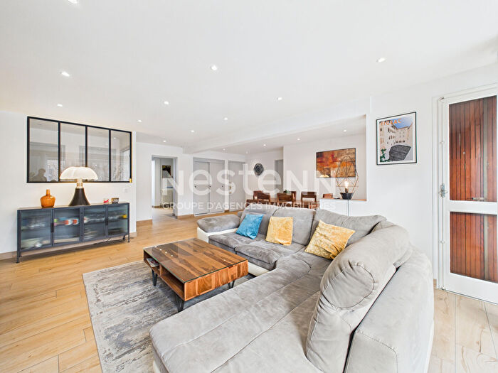 Appartement à vendre - Aurillac, Centre-ville - 4 pièces - 3 chambres