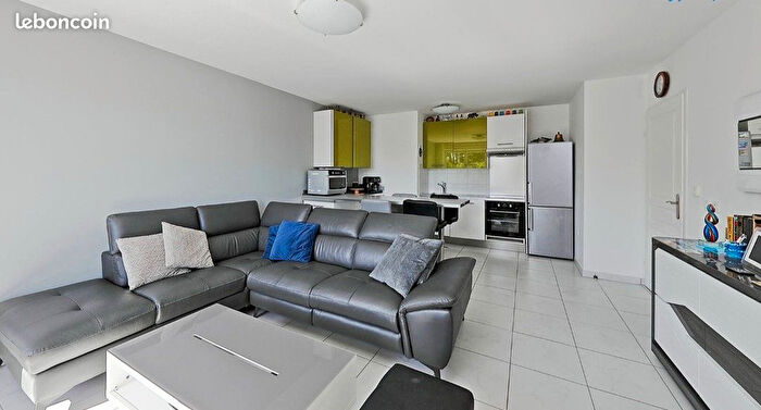 Appartement 3 pièces à vendre - Savigny-le-Temple, Plessis-le-Roi