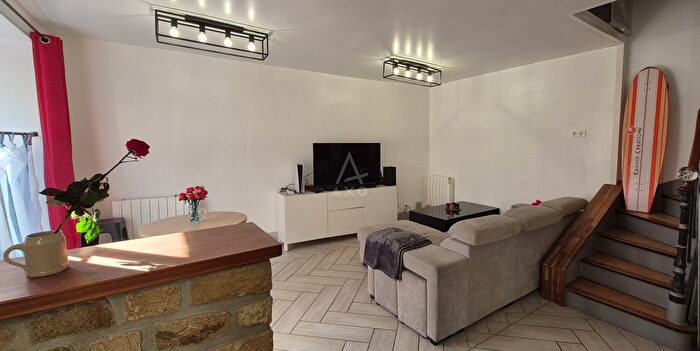 Maison à vendre - Camaret-sur-Mer - 5 pièces - 4 chambres