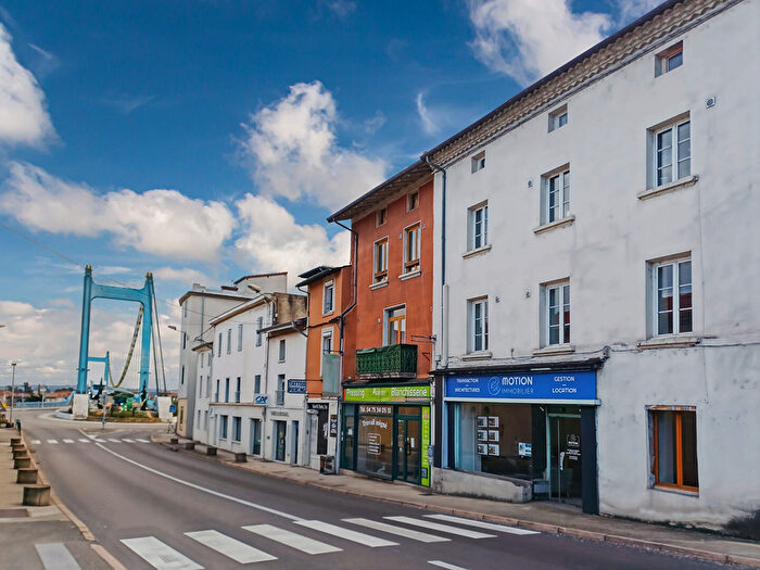 Appartement à vendre - Serrières - 4 pièces - 3 chambres