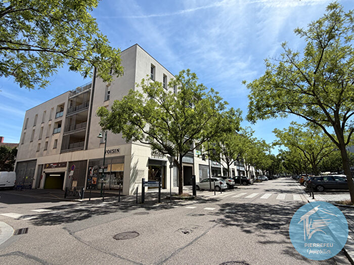 Appartement 2 pièces à Tassin-la-Demi-Lune, L'Horloge, à vendre