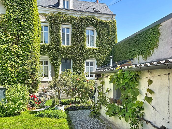 Tours - Maison 8 pièces à vendre