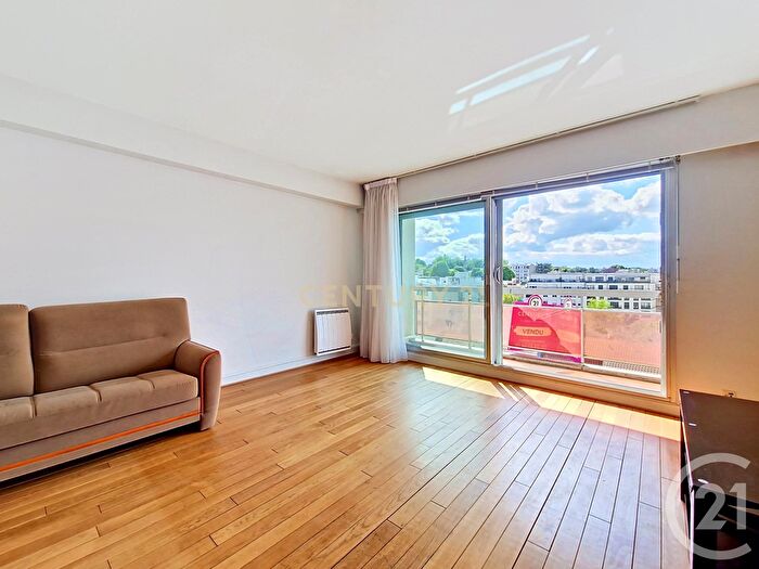 Appartement 4 pièces à vendre à Bourg-la-Reine, République
