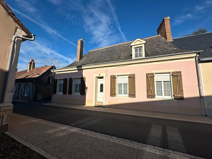 Maison à vendre - Saint-Mars-dOutillé - 6 pièces - 4 chambres