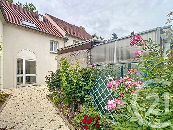 Appartement à louer - Crépy-en-Valois, Prévert, Vassal - 1 pièce