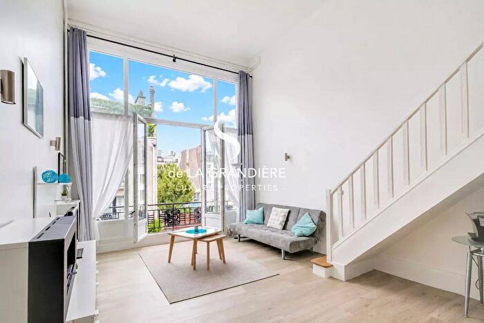 Chaillot, Paris 16ème arrondissement - Appartement 2 pièces à louer