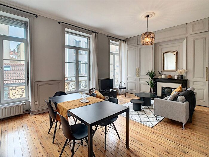 Appartement à louer - Bellecombe, Lyon ème arrondissement - 2 pièces - 1 chambre