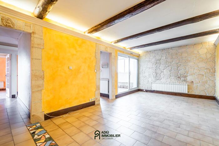 Appartement à vendre - Uzès - 3 pièces - 2 chambres