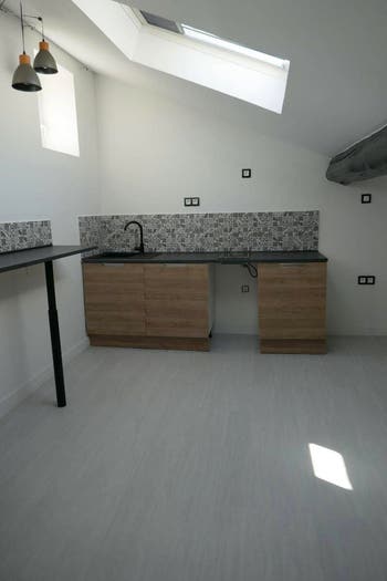 Appartement 1 pièce à Côte Chaude-Montaud, Saint-Étienne, à louer