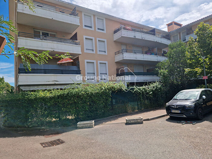 Appartement à vendre - Marseille e , Saint-Jérome - 4 pièces - 3 chambres