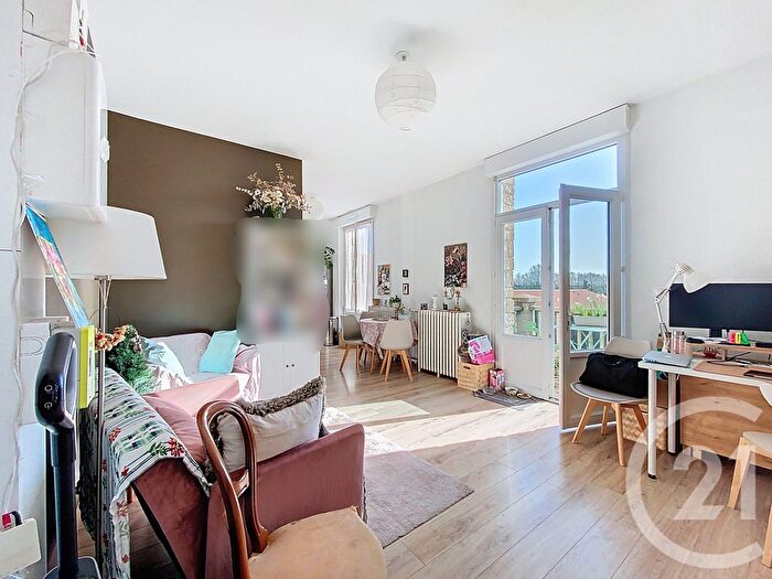 Appartement à louer - Cholet, Tuilerie - 2 pièces - 1 chambre