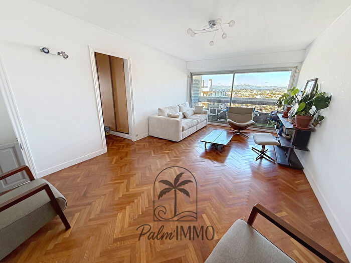 Appartement à vendre - Marseille e , Mazargues - 4 pièces - 3 chambres