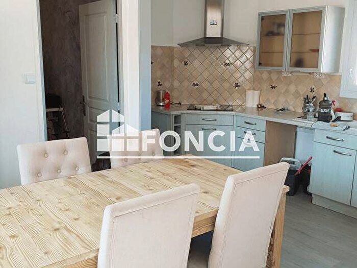 Appartement à louer - Argensol, Orange - 3 pièces - 2 chambres