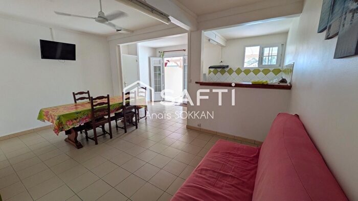 Appartement 3 pièces à louer à Rivière-Salée