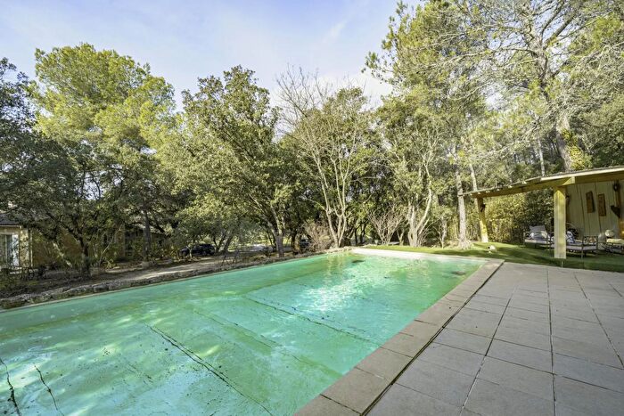 Maison à vendre - Grans - 7 pièces - 5 chambres