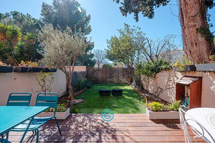 Appartement à vendre - Marseille e , Les Baumettes - 3 pièces - 2 chambres