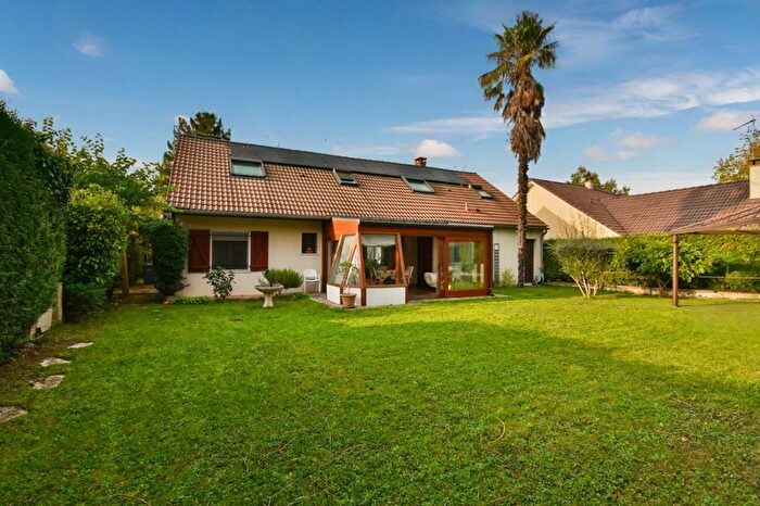 Maison à vendre - Ballainvilliers - 8 pièces - 5 chambres