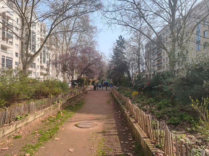 Appartement à vendre - Lyon e , Villette, Paul Bert - 2 pièces - 1 chambre