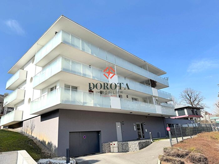 Appartement à louer - Saint-Jeoire-Prieuré - 2 pièces - 1 chambre