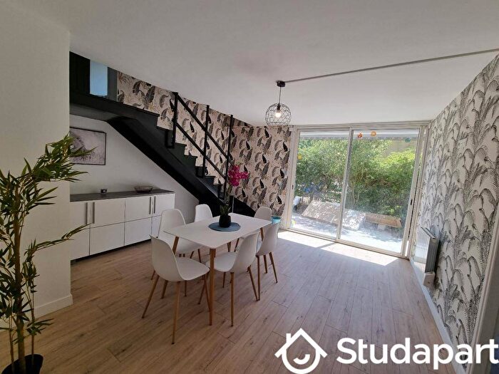 Appartement à louer - La Fourguette, Toulouse - 1 pièce - 2 chambres